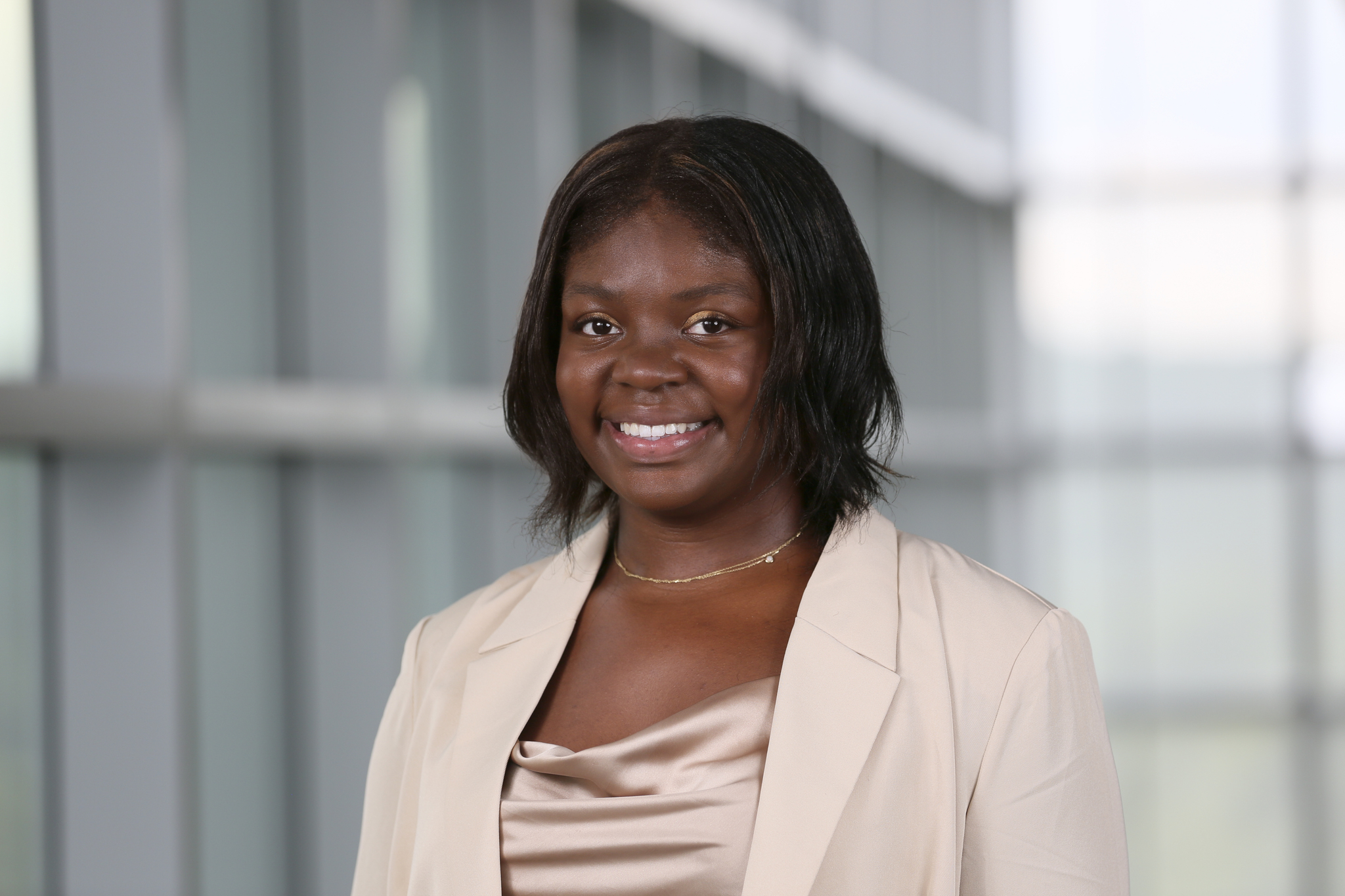 Adriana Lacy to help 26 Black news organizations in Knight x LMA ...